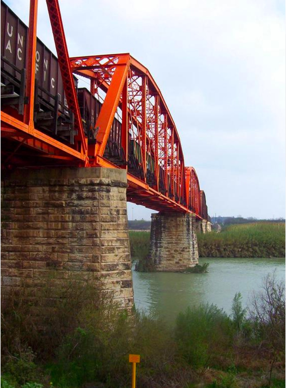 Carrier-Neutral Data Centers & Colocation Providers | MDC Data Centers